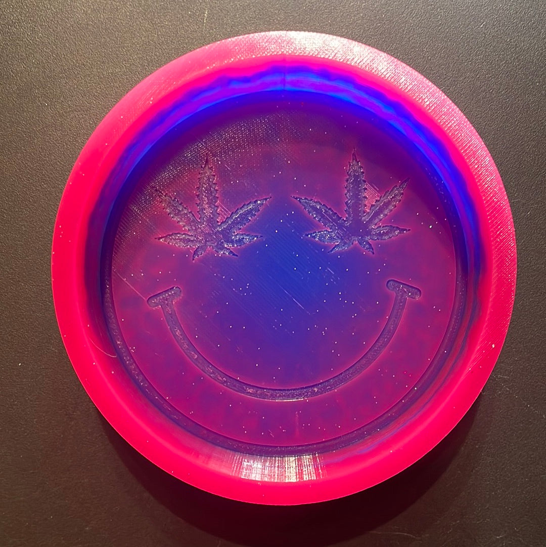 Marijuana/Weed Smiley Face Mold – Molds Gone Wild