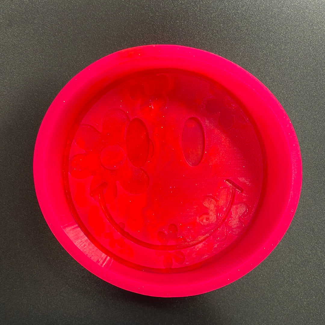 Groovy Daisy Smiley Face Mold – Molds Gone Wild