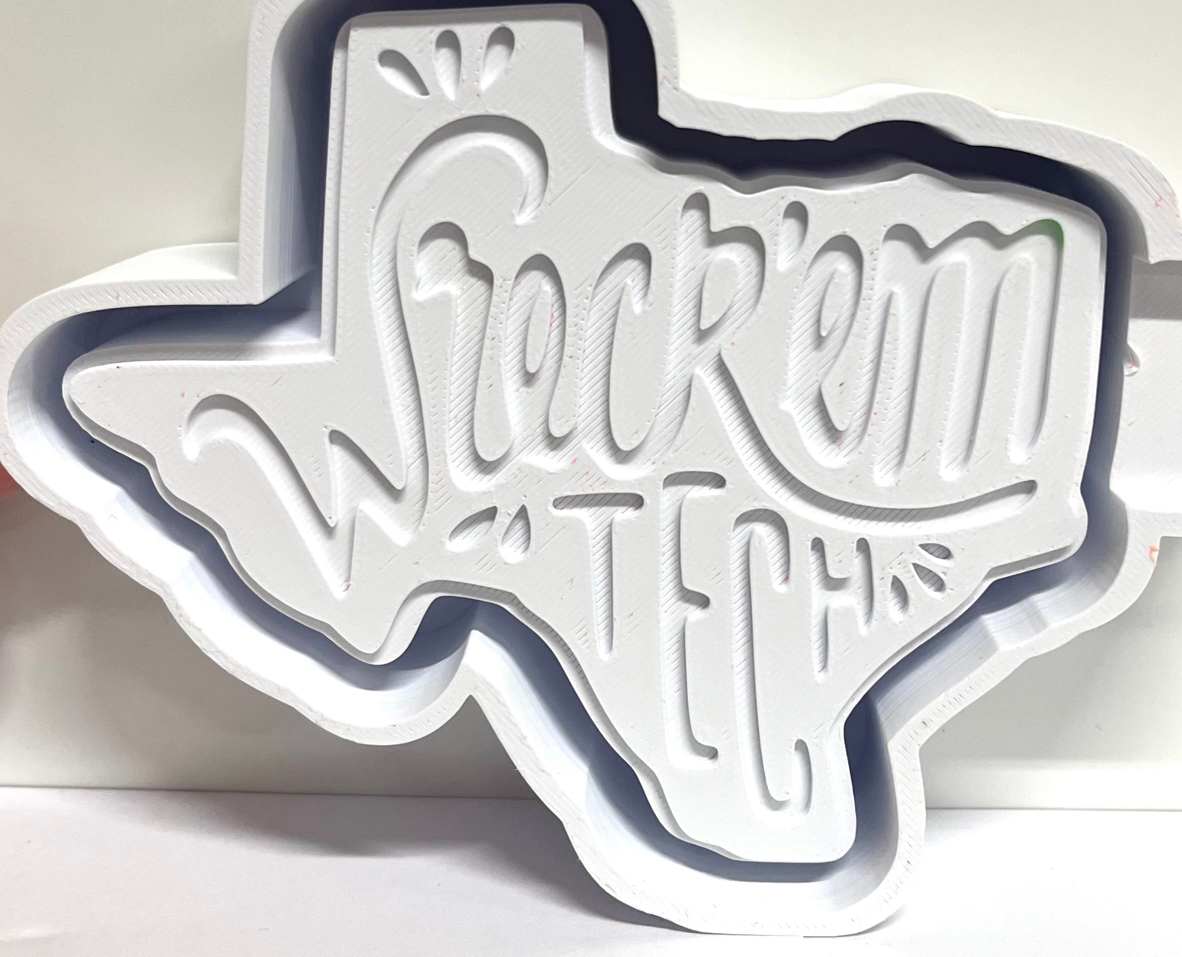 Wreck ‘Em Tech Mold – Molds Gone Wild