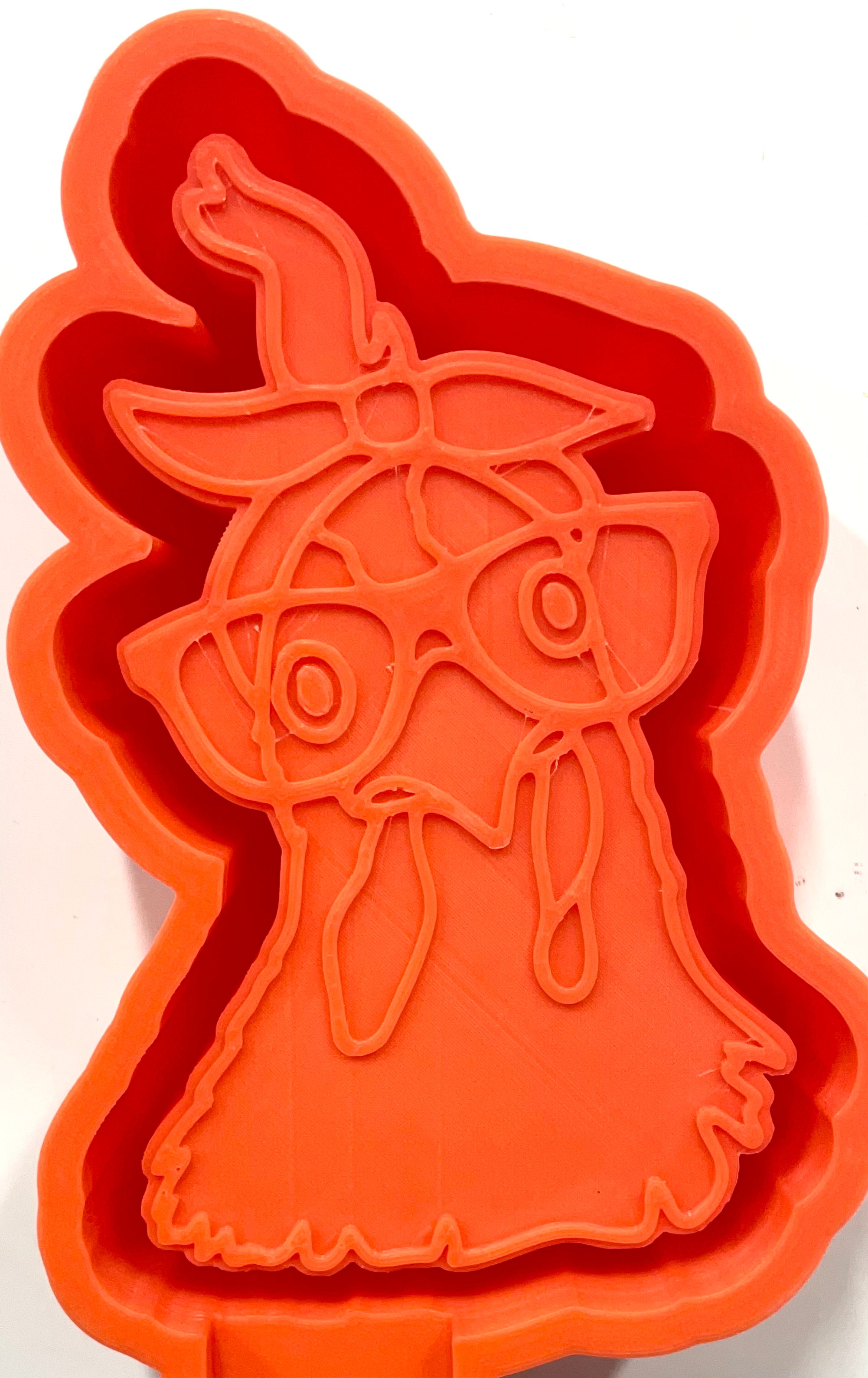 Chicken With Glasses Mold – Molds Gone Wild