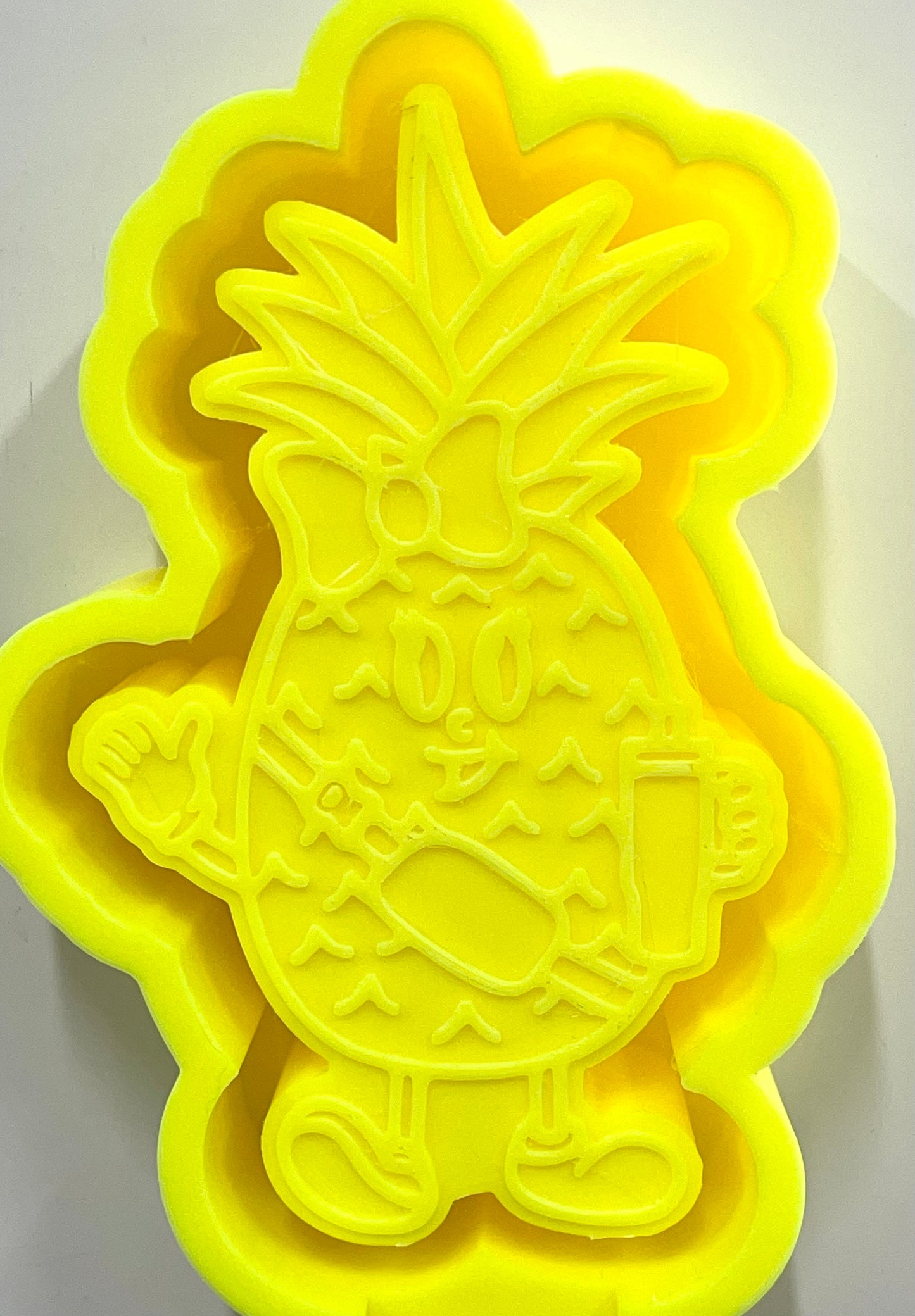 Boujee Pineapple Mold – Molds Gone Wild